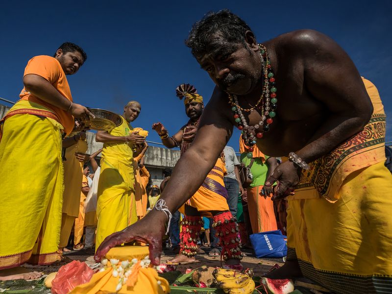 The Colors Of Thaipusam | Smithsonian Photo Contest | Smithsonian Magazine