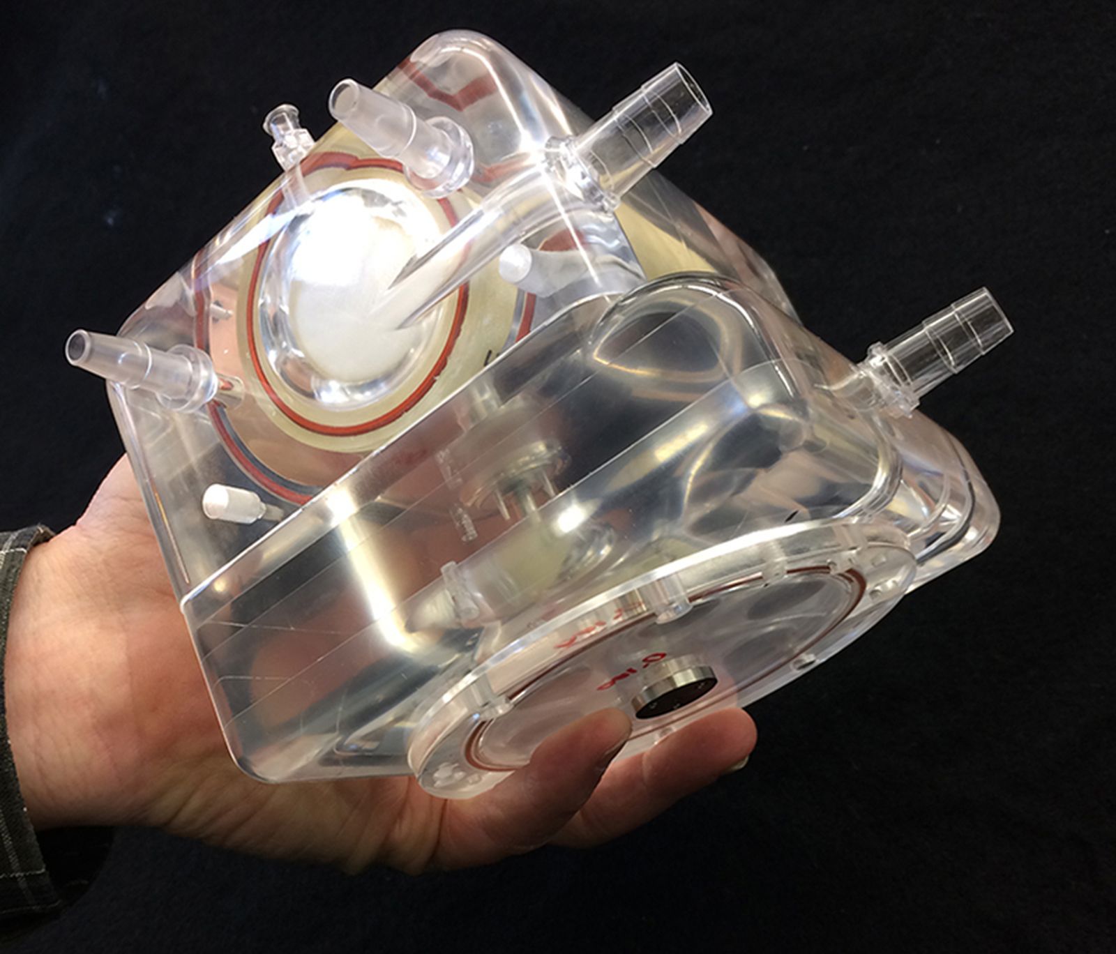 An Artificial Lung That Fits In a Backpack