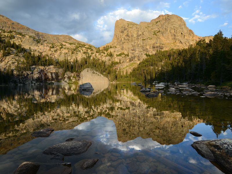 Morning Reflections in Cliff Lake | Smithsonian Photo Contest ...