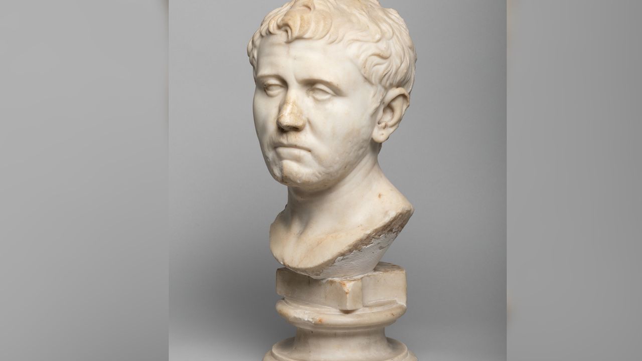 roman bust statue
