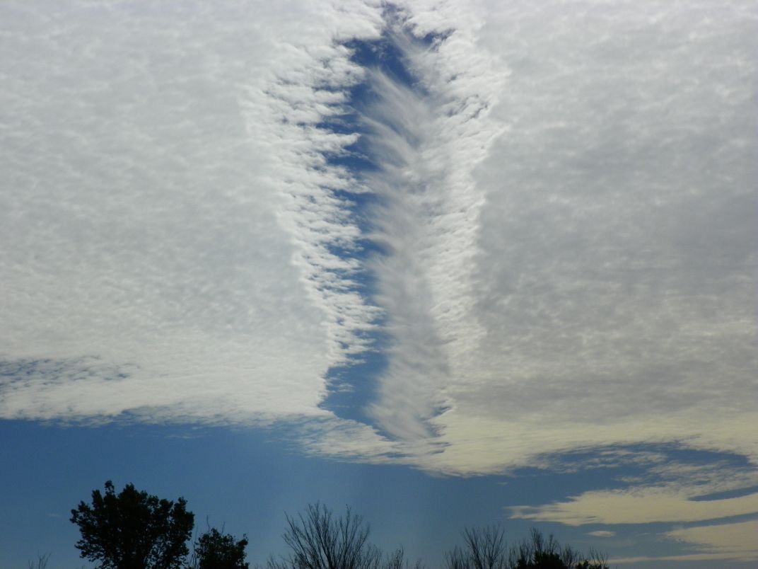 Odd cloud formation | Smithsonian Photo Contest | Smithsonian Magazine