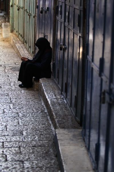 The Beggar | Smithsonian Photo Contest | Smithsonian Magazine