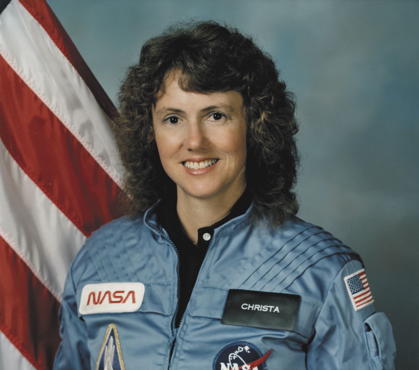 Christa McAuliffe’s Life Ended in Tragedy on the ‘Challenger’ Shuttle ...