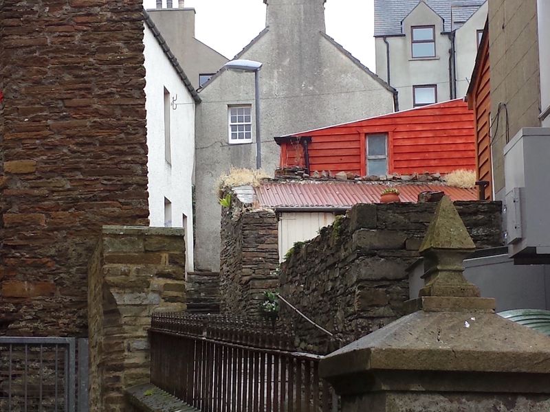 The Red Building | Smithsonian Photo Contest | Smithsonian Magazine