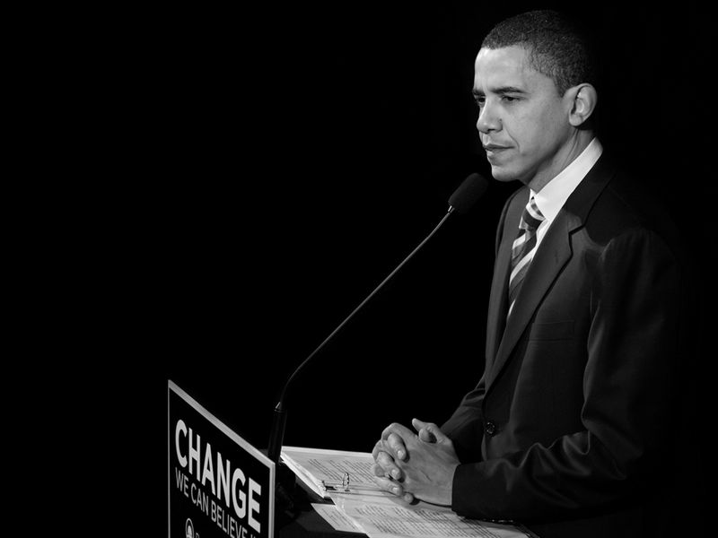 President Barack Obama during speech in New Hampshire days before 2008 ...