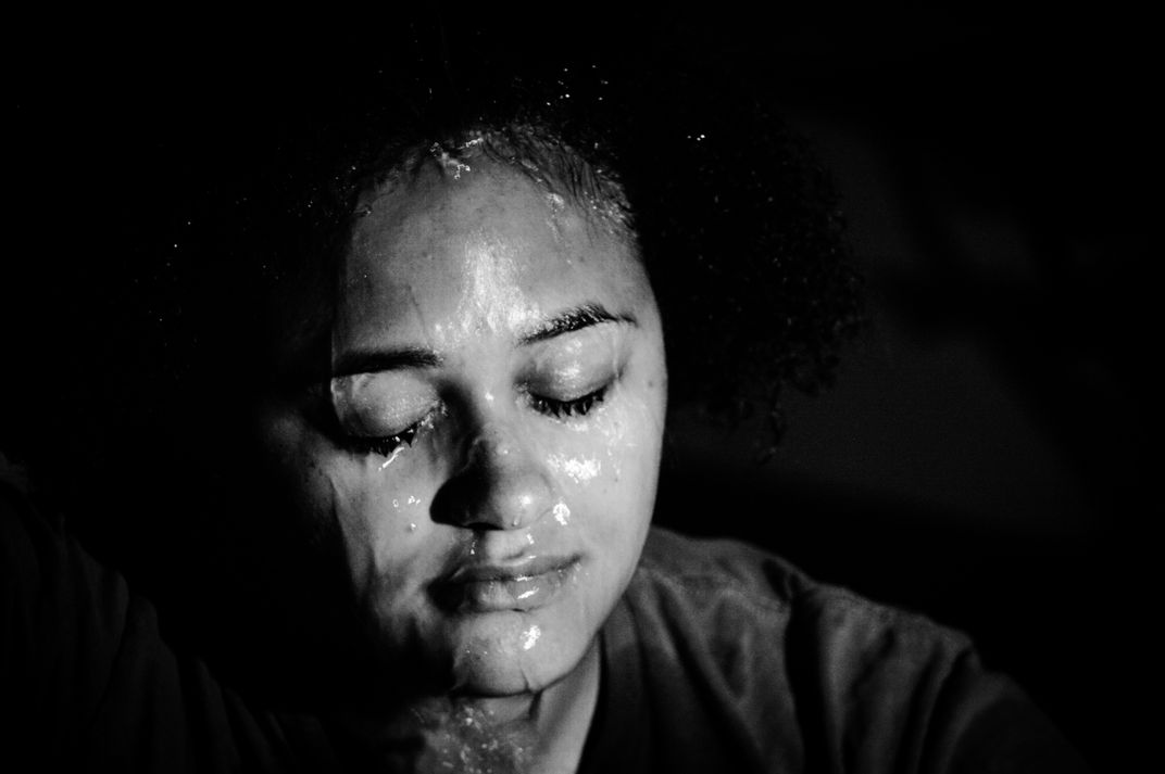 Drowning | Smithsonian Photo Contest | Smithsonian Magazine