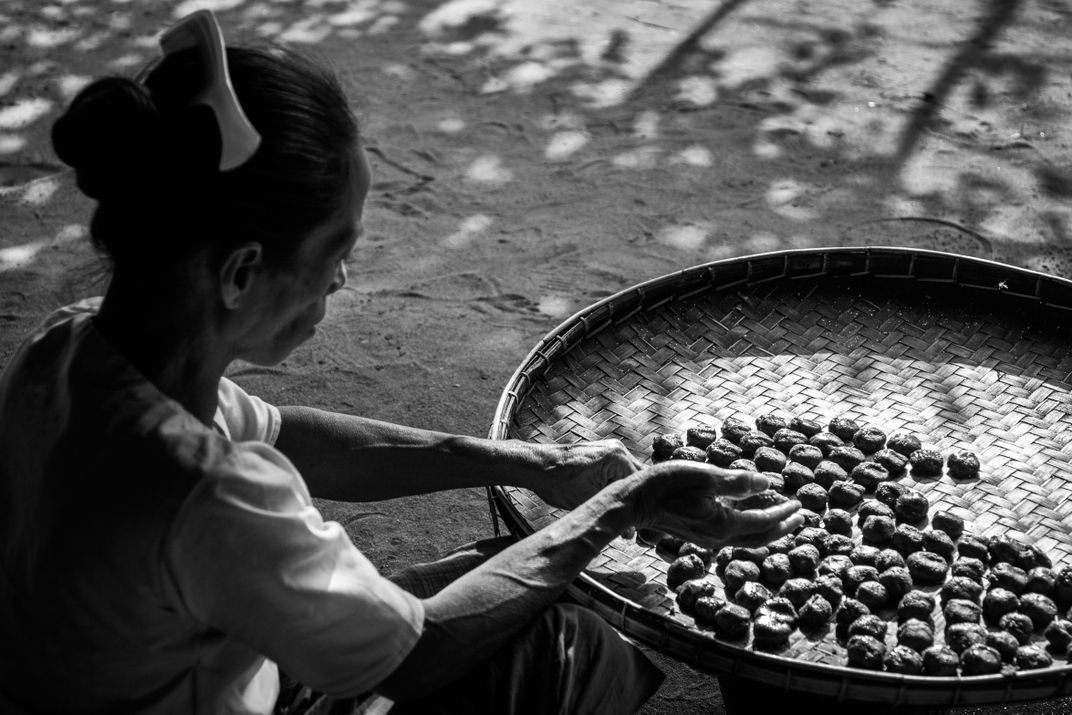 Cooking woman in Myanmar. | Smithsonian Photo Contest | Smithsonian ...
