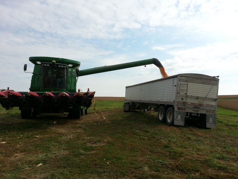The Corn Harvest in Iowa | Smithsonian Photo Contest | Smithsonian Magazine
