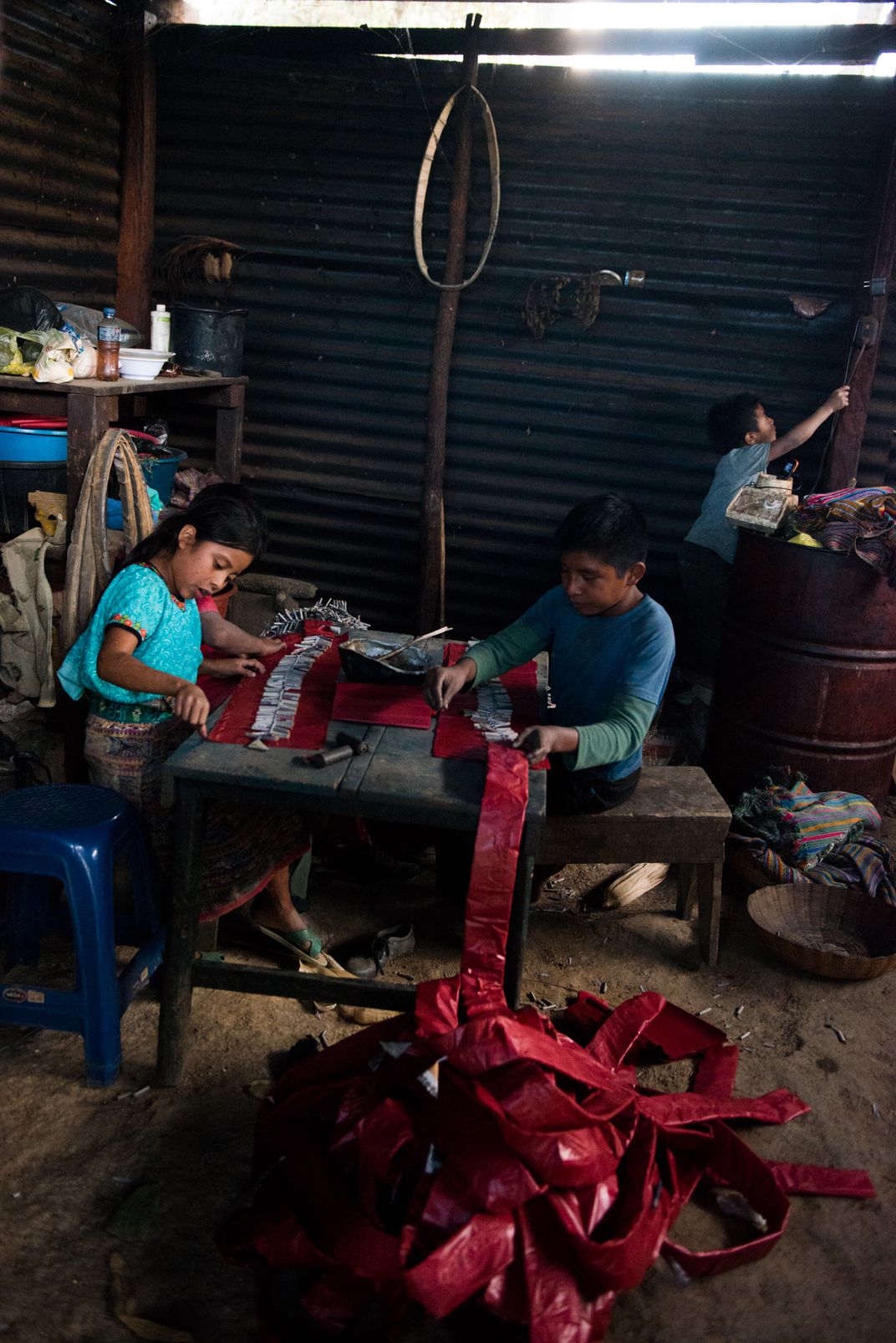 Children manufacturing fireworks in the village of San Raymundo, in the ...