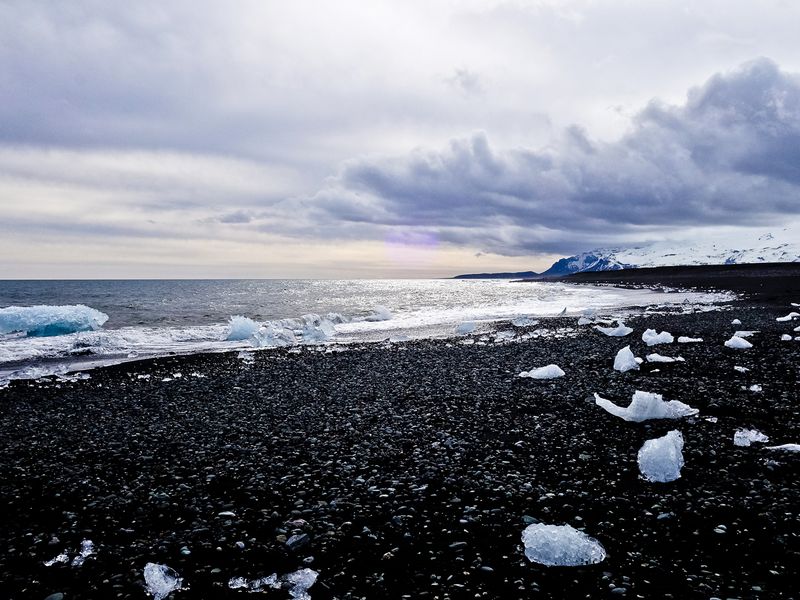 Diamond beach in Iceland | Smithsonian Photo Contest | Smithsonian Magazine