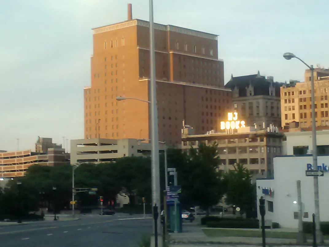 Downtown Newark look's gorgeous at sunset. | Smithsonian Photo Contest ...