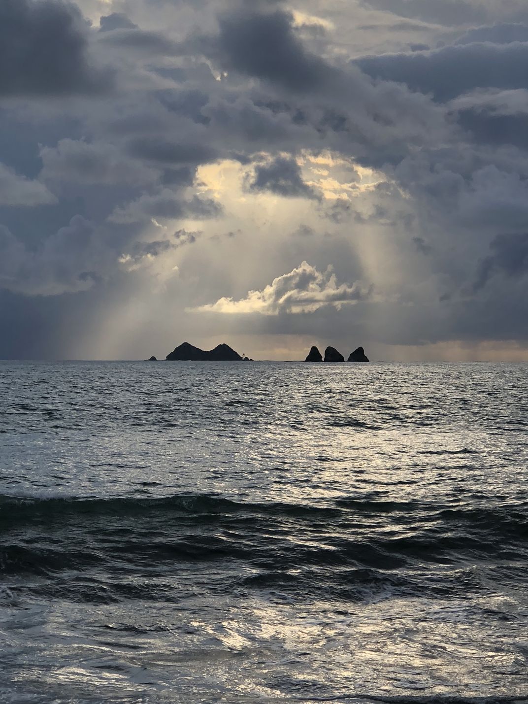 Sunbreak Over Ocean Rock Formation | Smithsonian Photo Contest ...