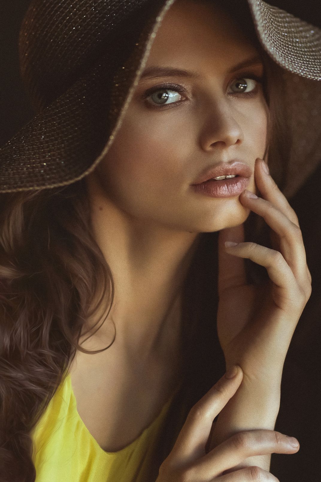 Portrait in yellow | Smithsonian Photo Contest | Smithsonian Magazine