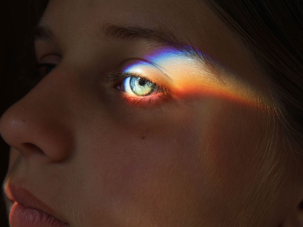 A Prism of Hope | Smithsonian Photo Contest | Smithsonian Magazine