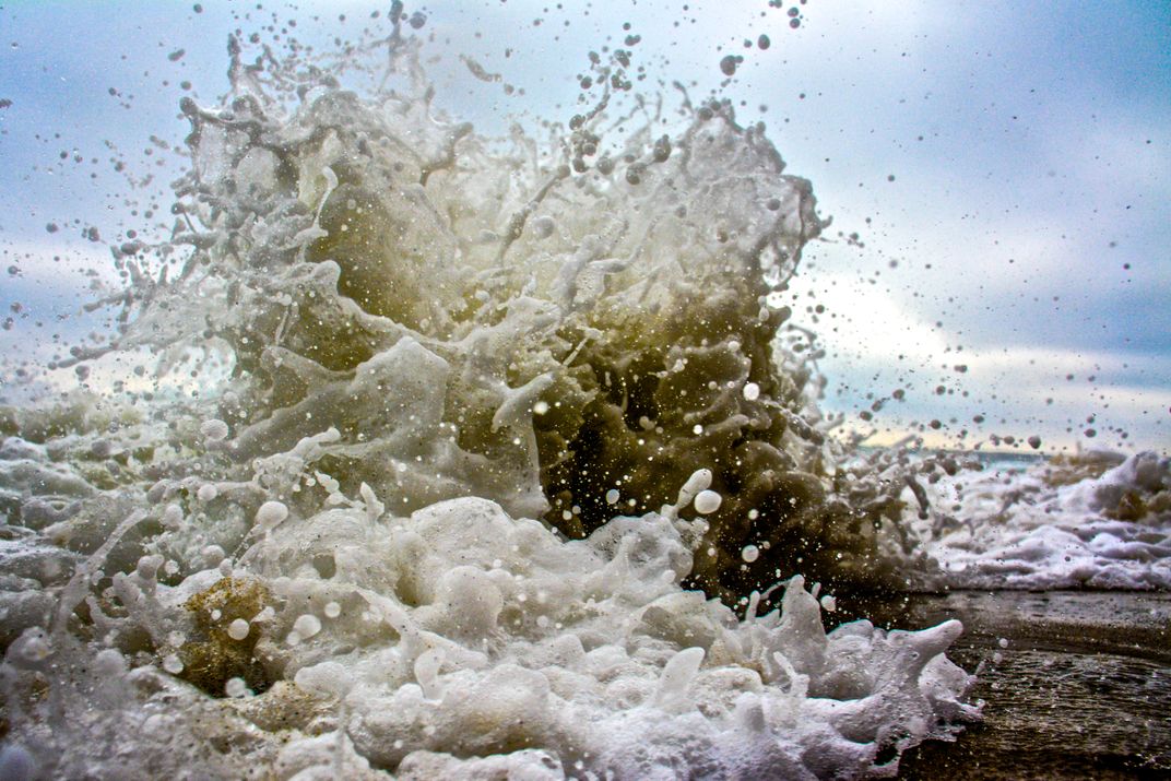 The Rush of High Tides | Smithsonian Photo Contest | Smithsonian Magazine