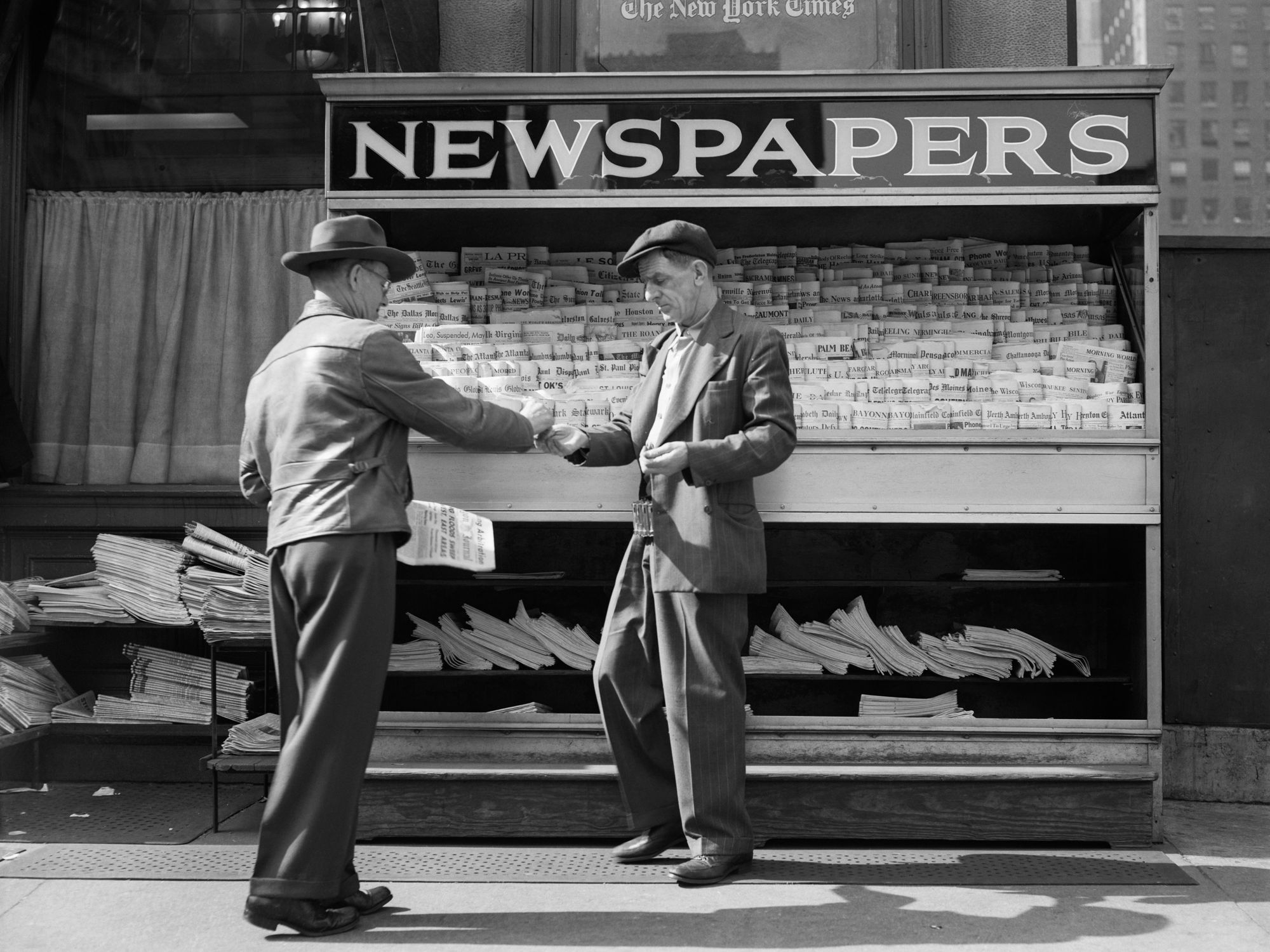How Syndicated Columns, Comics and Stories Forever Changed the News Media
