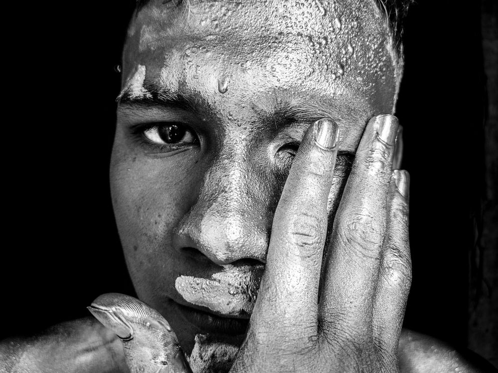 Silver man | Smithsonian Photo Contest | Smithsonian Magazine