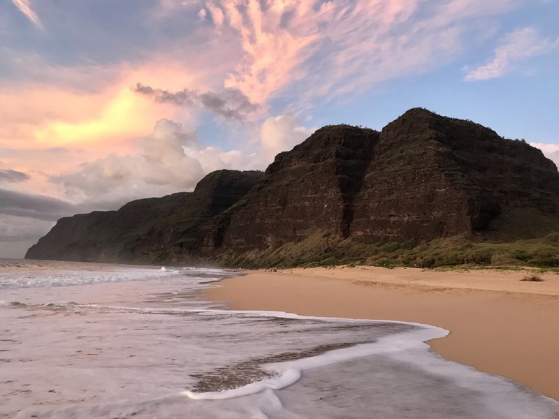Giant on the Beach | Smithsonian Photo Contest | Smithsonian Magazine