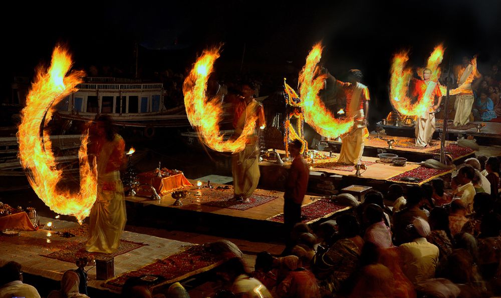 Fire Religious Ritual In Benaras , INDIA | Smithsonian Photo Contest ...