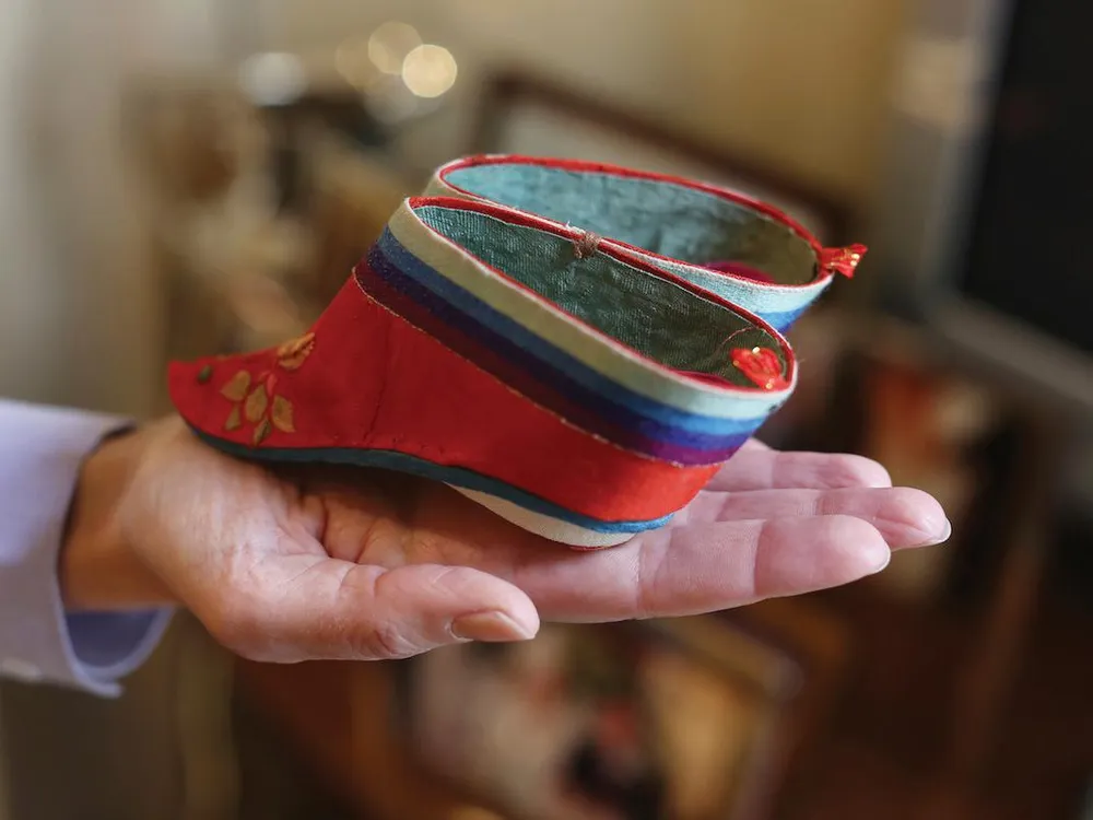 do chinese still do foot binding