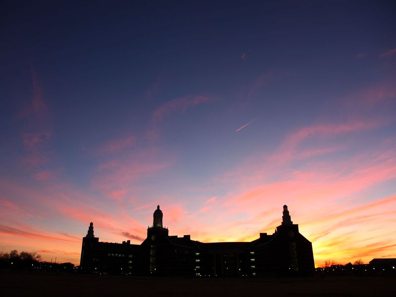 A sunset on campus | Smithsonian Photo Contest | Smithsonian Magazine