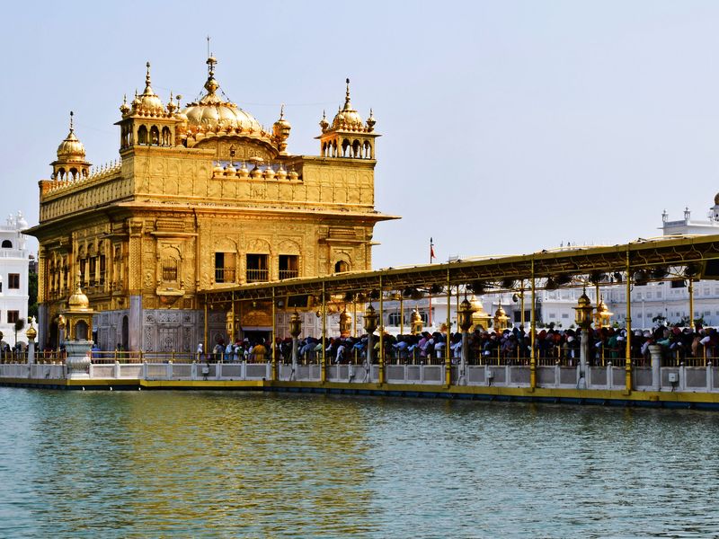 Temple of gold | Smithsonian Photo Contest | Smithsonian Magazine