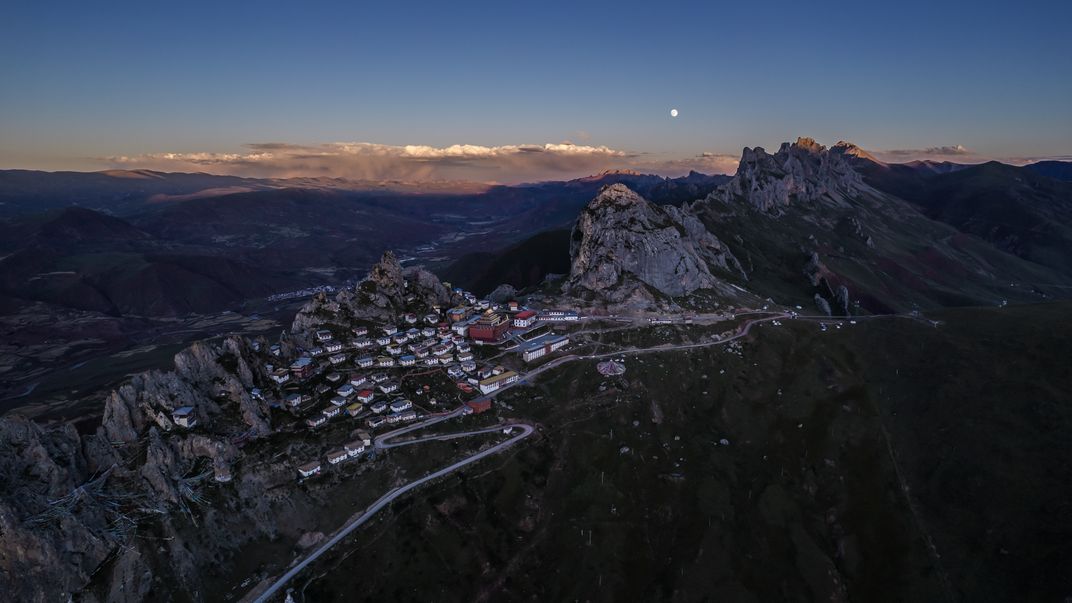 Zizhu Temple | Smithsonian Photo Contest | Smithsonian Magazine