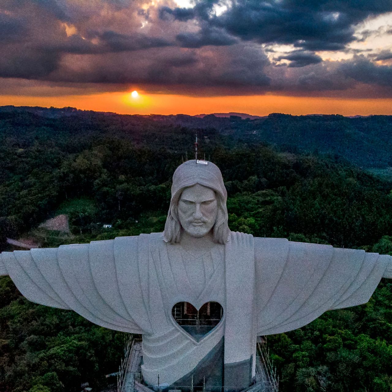 Jesus Christ Statue Rio Birds In Brazil: The Story Behind The Christ
