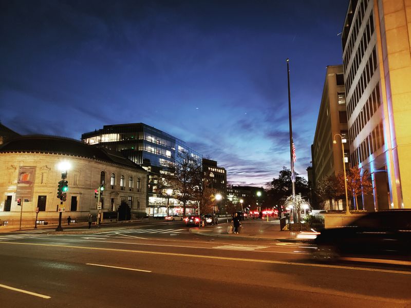 DC Streets at Night | Smithsonian Photo Contest | Smithsonian Magazine