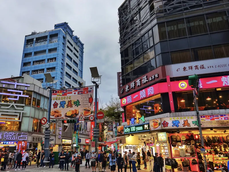 Ximending in Taipei | Smithsonian Photo Contest | Smithsonian Magazine