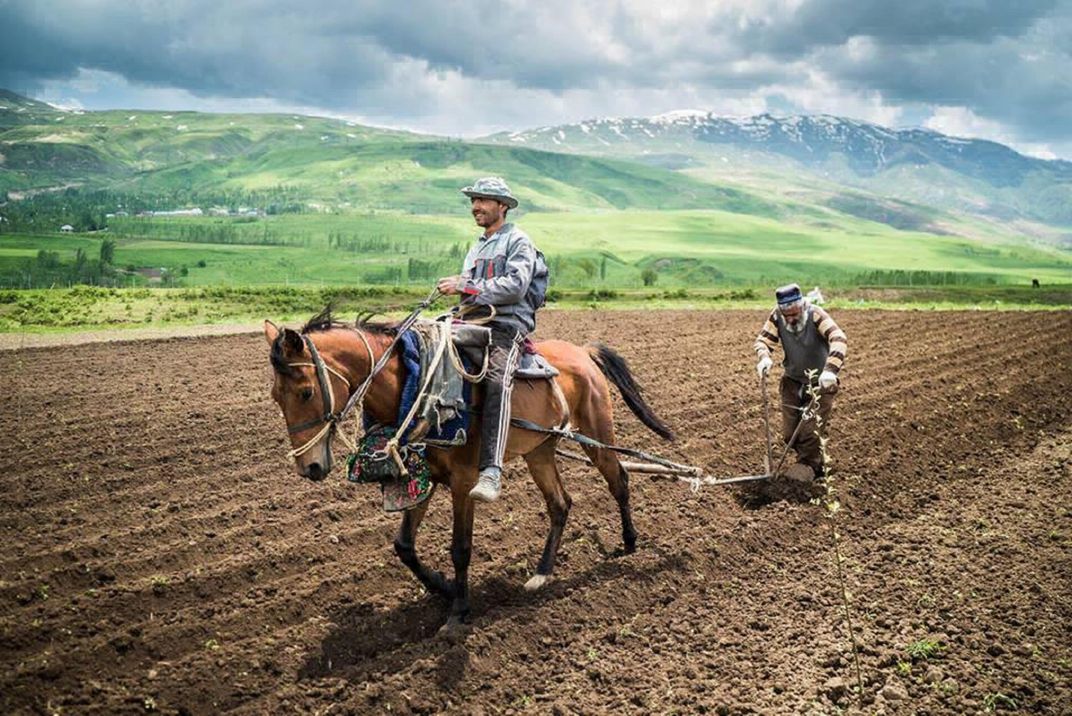 Weather turned from sunny to cloudy in no time while travelling through ...