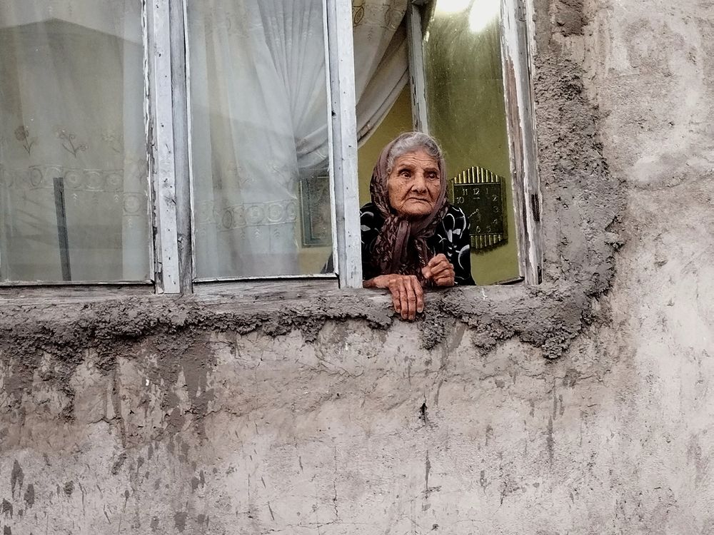 waiting eyes | Smithsonian Photo Contest | Smithsonian Magazine