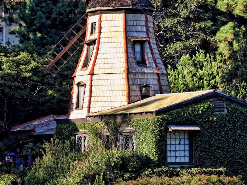 Dutch Windmill located on the grounds of the Lake Shrine Temple located ...