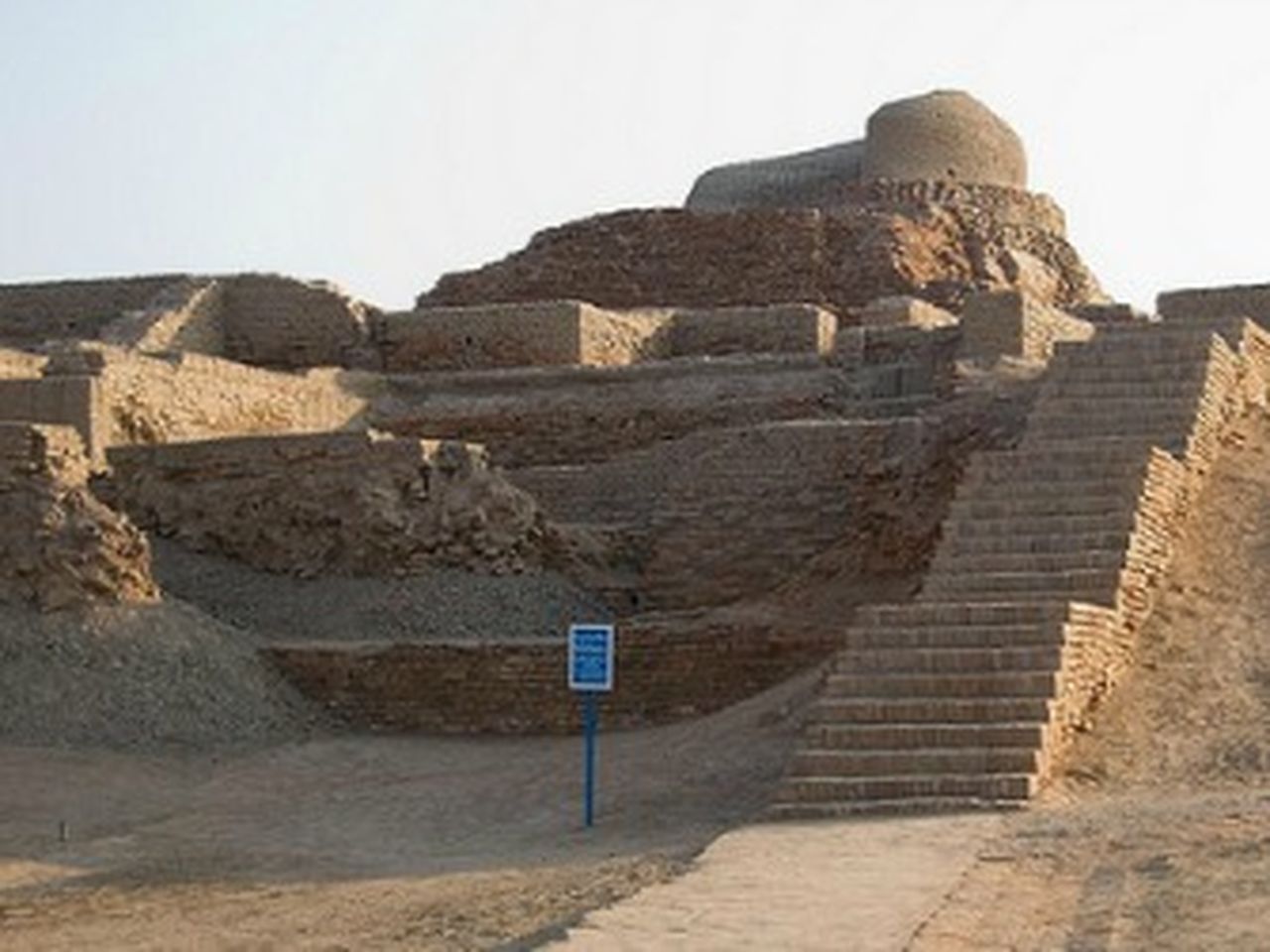 Mohenjo Daro And Harappa Mohenjo Daro Archaeological Site