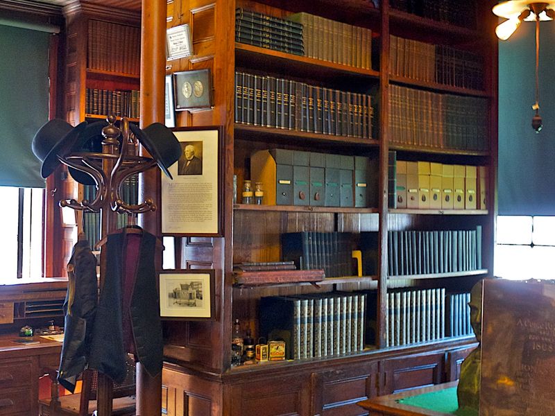 The library in the Edison Laboratory in West Orange | Smithsonian Photo ...