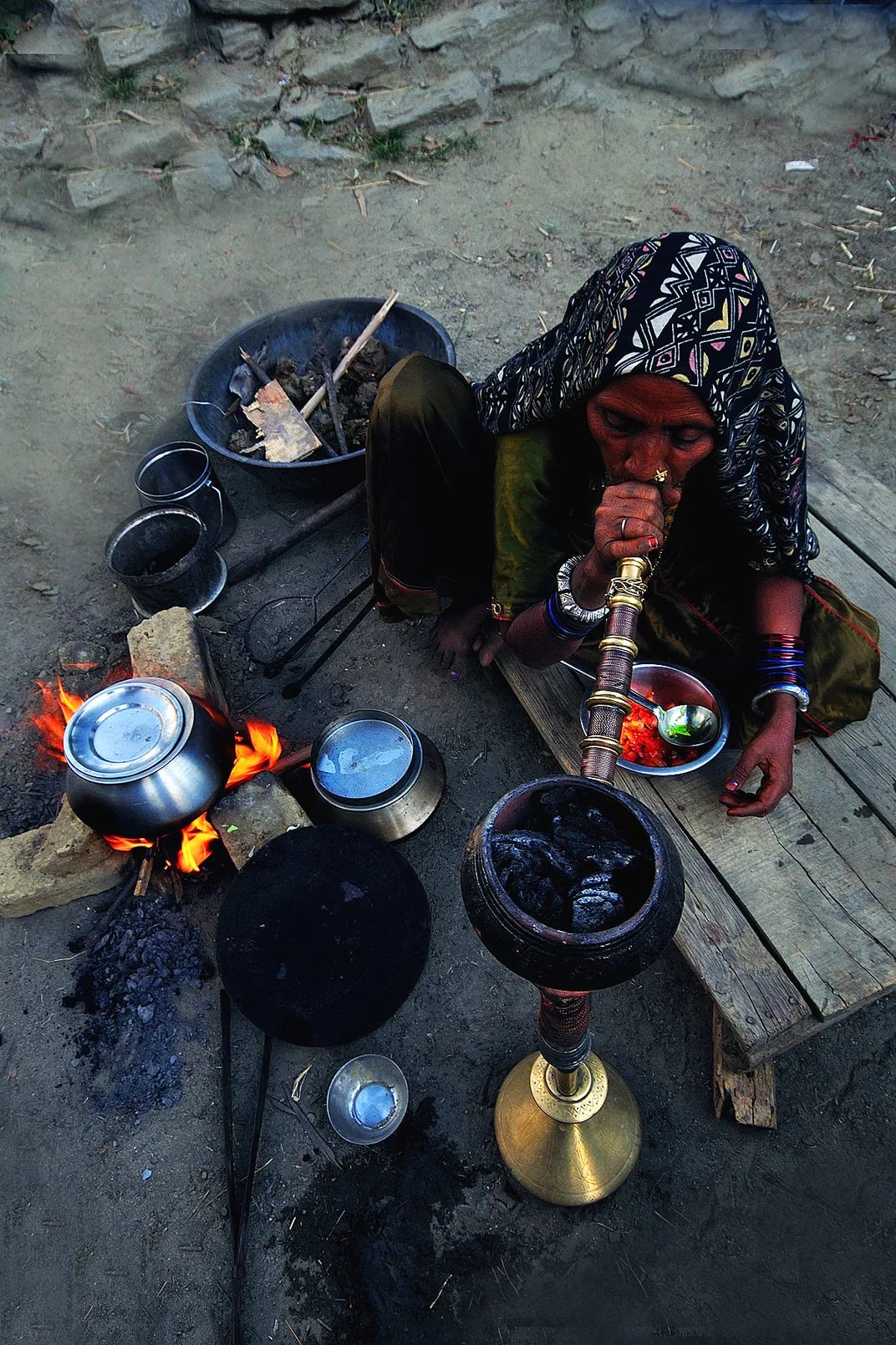 These people belonging to Rajasthan, travel in the Himalayas to sell ...