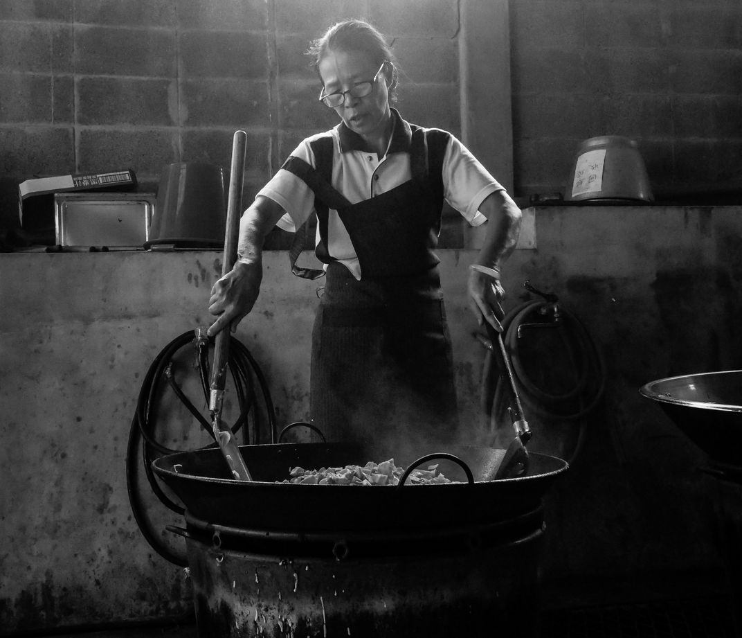 Mrs. Hong preparing lunch | Smithsonian Photo Contest | Smithsonian ...