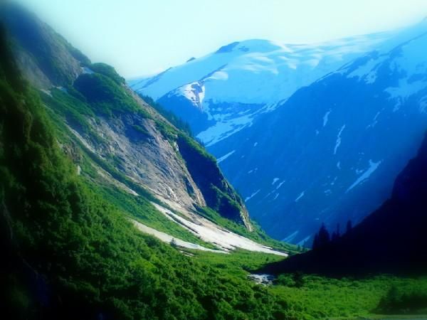 The hills of Alaska | Smithsonian Photo Contest | Smithsonian Magazine