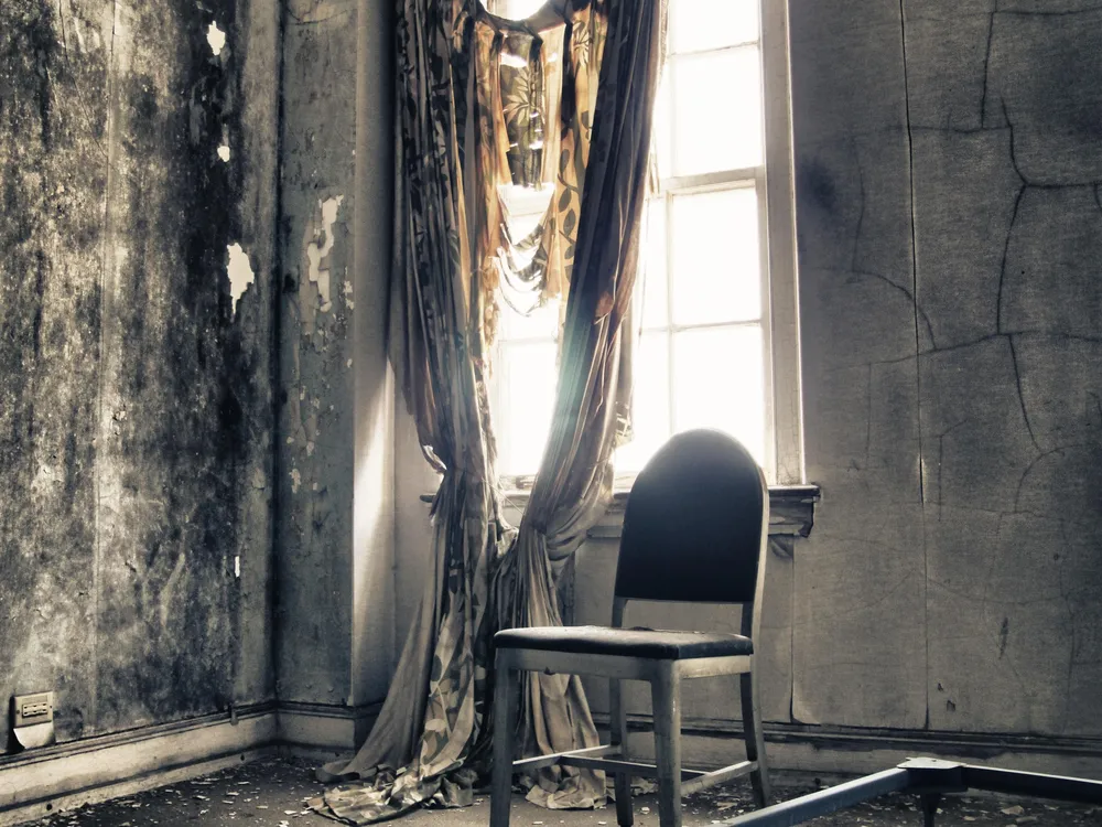 Inside Alabama's Abandoned Buildings