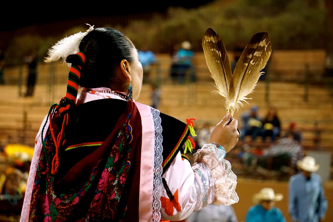 Feather Duality | Smithsonian Photo Contest | Smithsonian Magazine