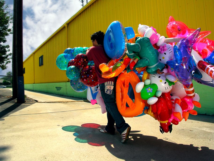 The Mexican Toy vendor | Smithsonian Photo Contest | Smithsonian Magazine
