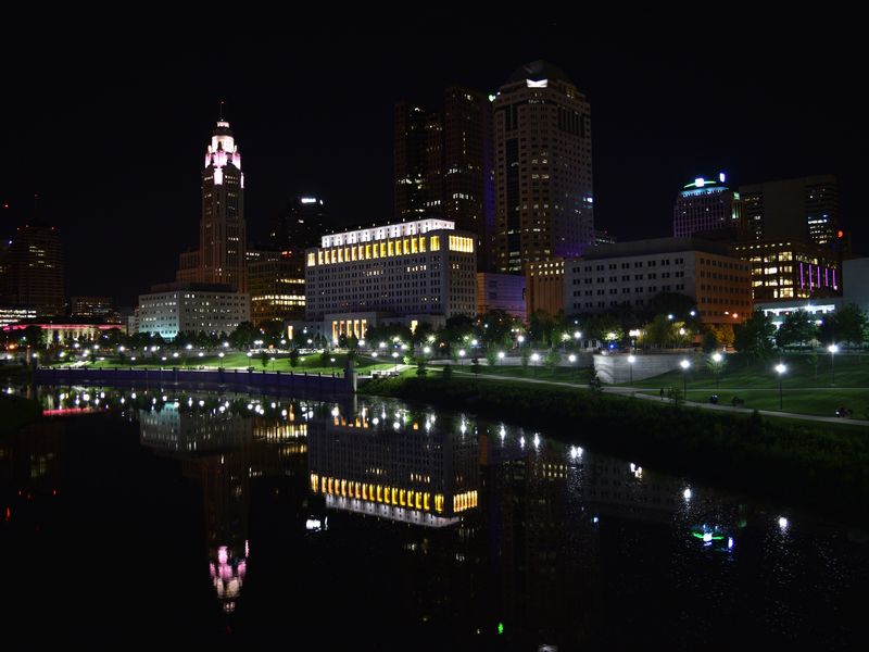 The skyline of Columbus, Ohio at night | Smithsonian Photo Contest ...