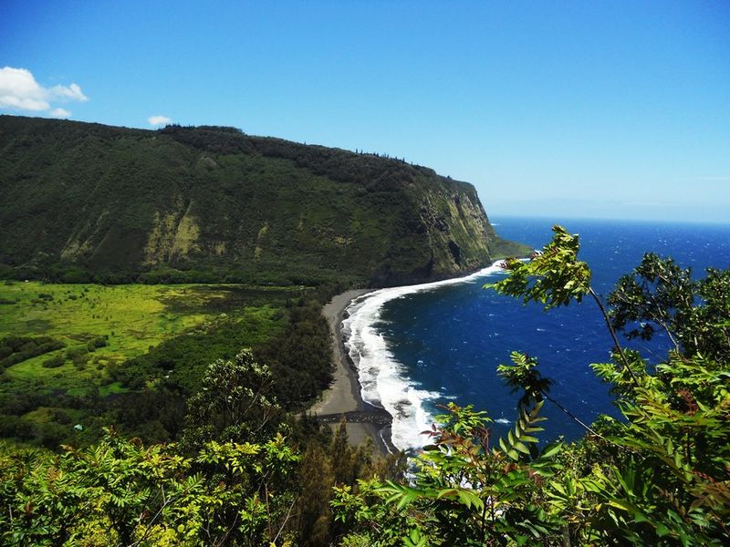 View from the top of Waipio Valley, before the hike down | Smithsonian ...