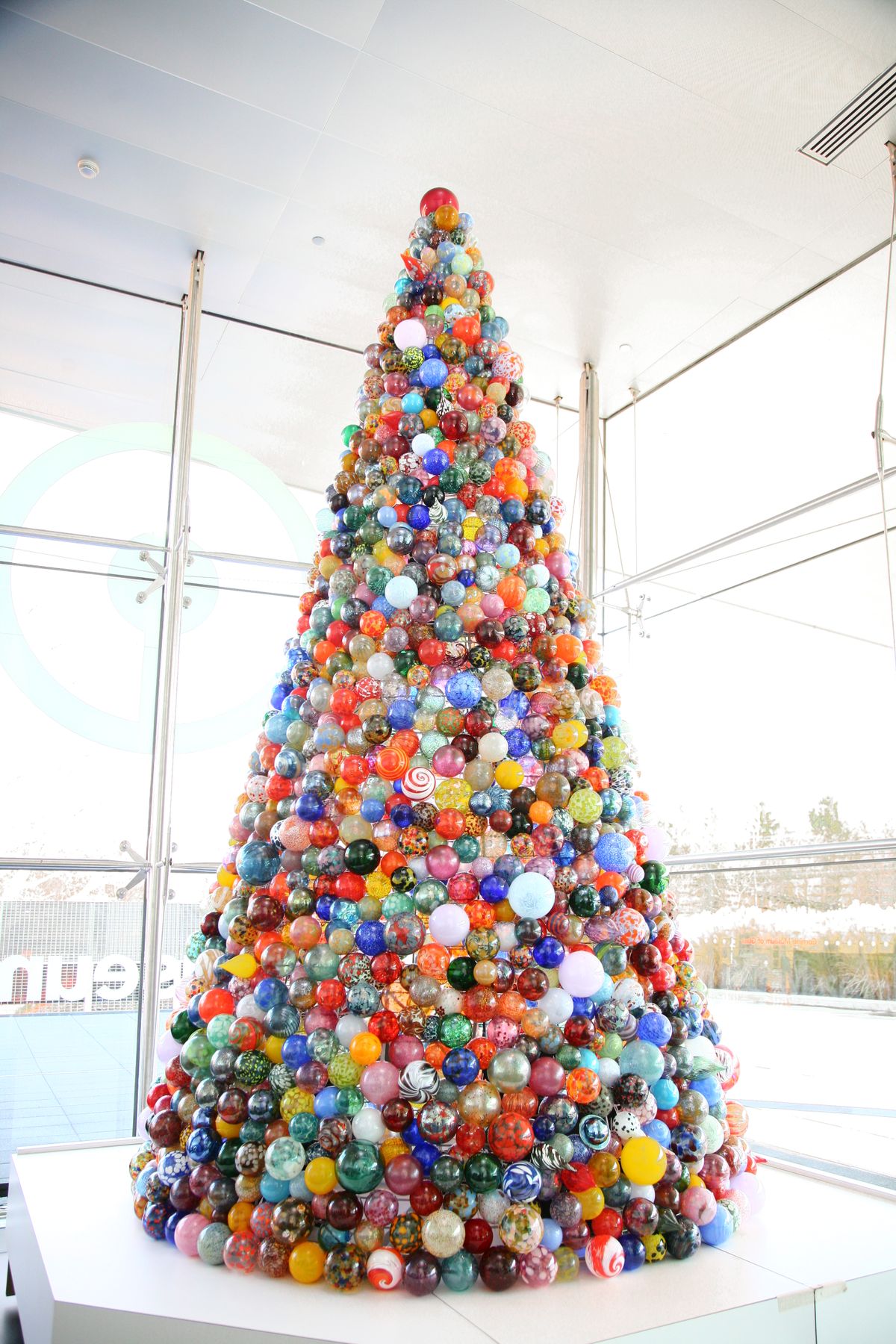 Glass tree ornaments store