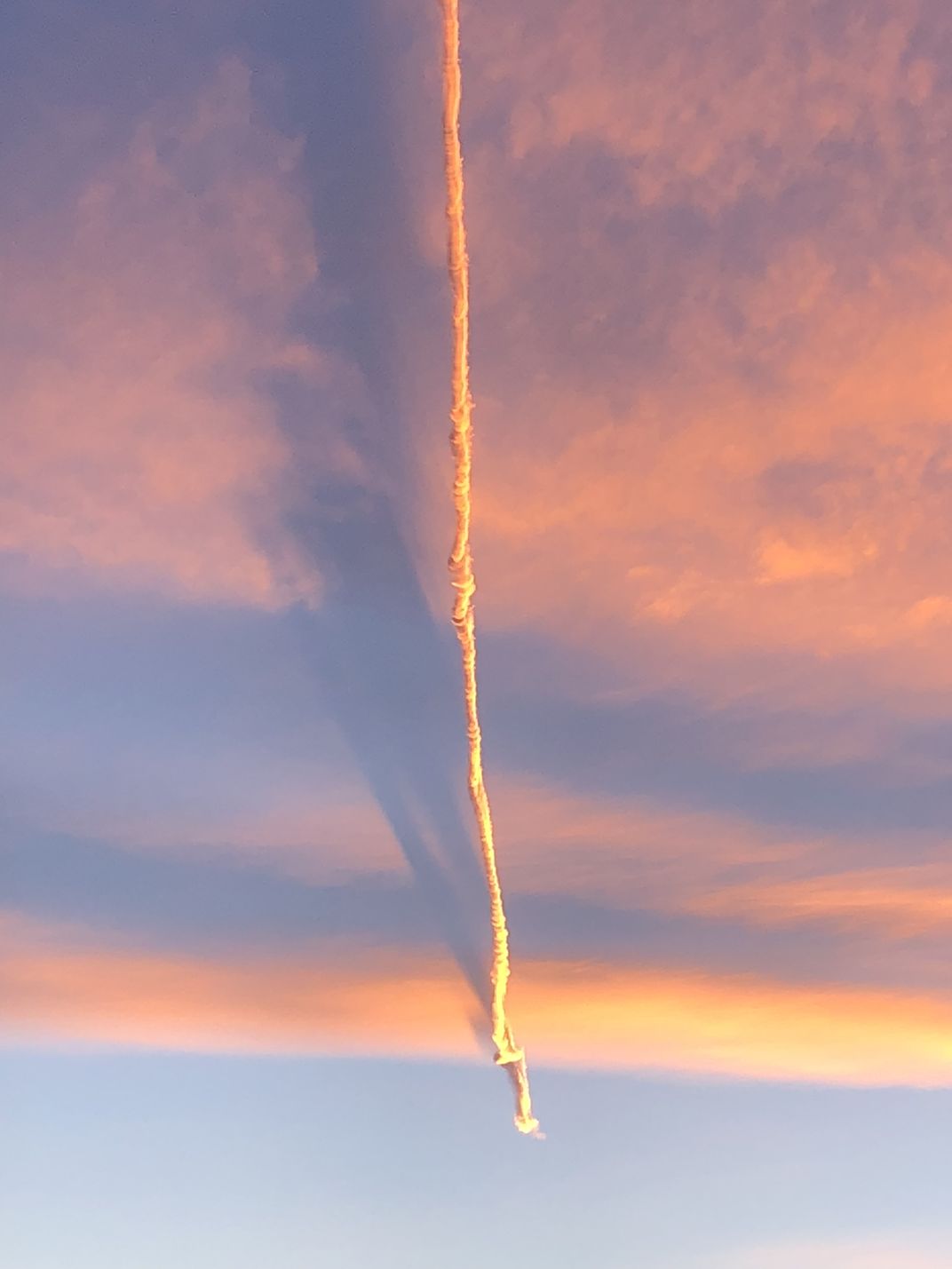 Airplane Contrail in the Colorado Sky | Smithsonian Photo Contest ...