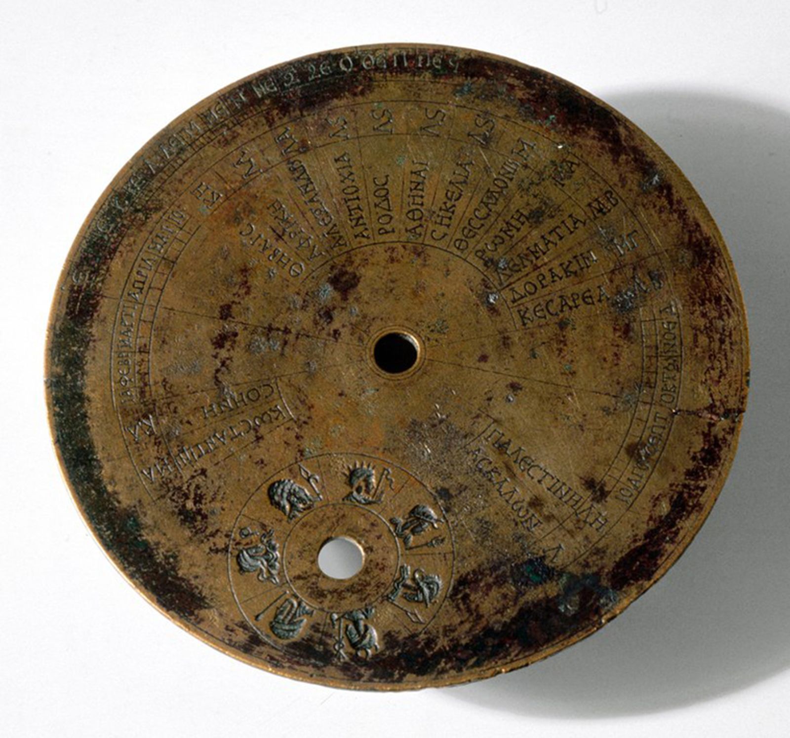 Early Tech Adopters in Ancient Rome Had Portable Sundials