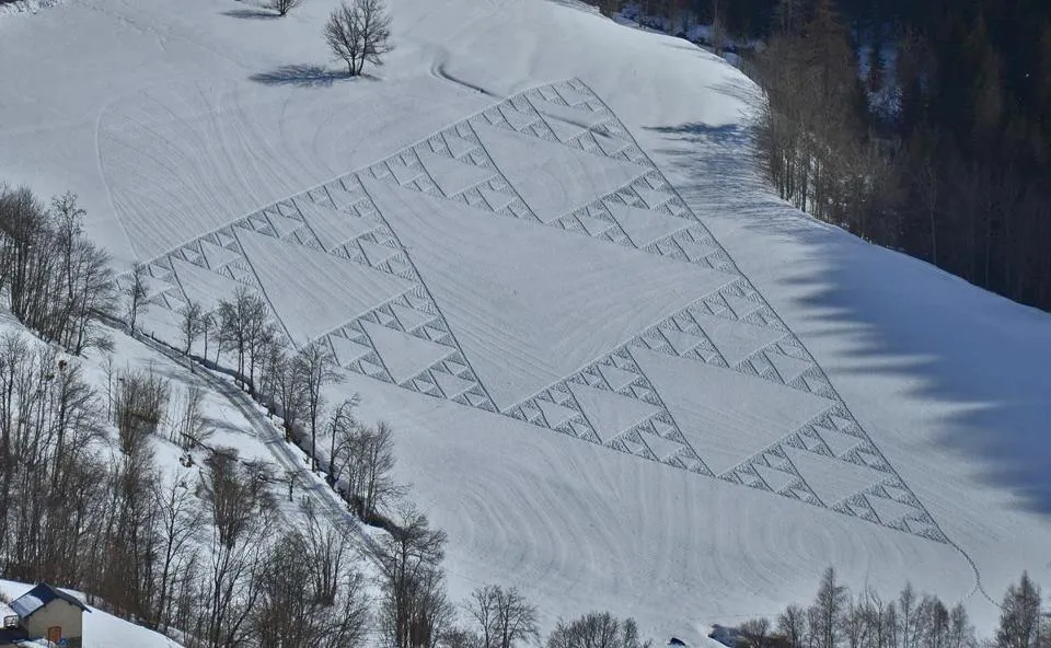 These Stunning Fractals Are Made of Snow
