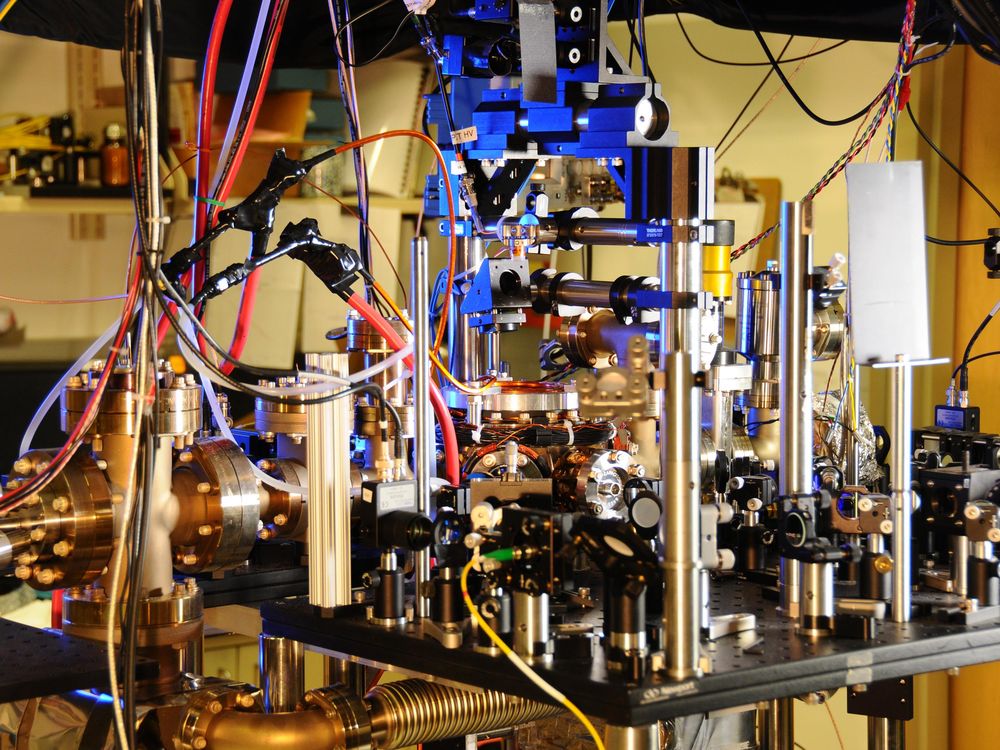 Atomic Clocks How Atomic Clocks Are Finding New Life In The Emerging