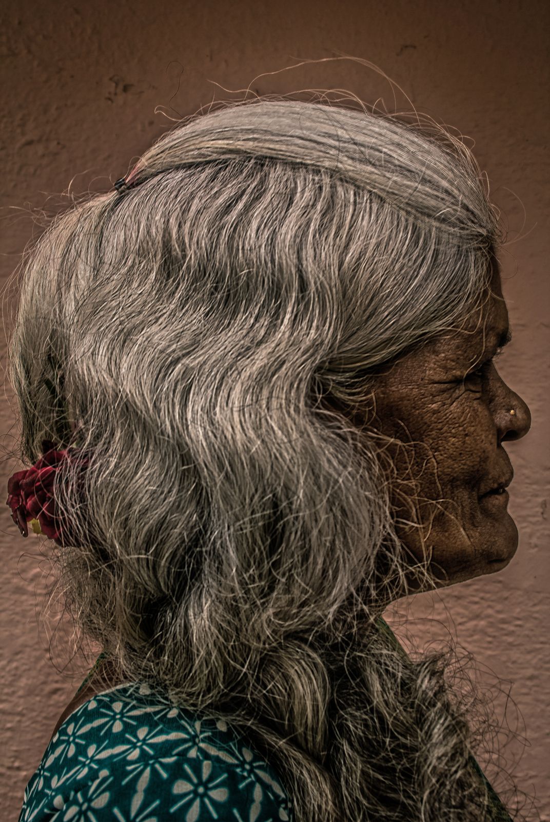 Women with silver hairs | Smithsonian Photo Contest | Smithsonian Magazine