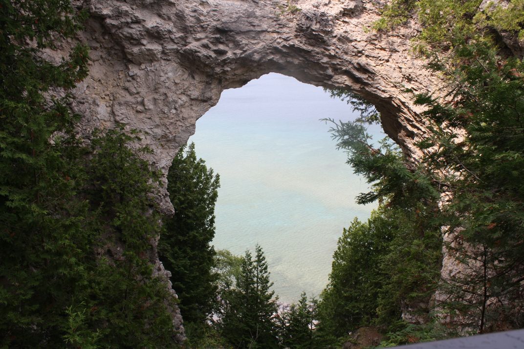 Looking Through the Key Hole - Mackinac Island. | Smithsonian Photo ...